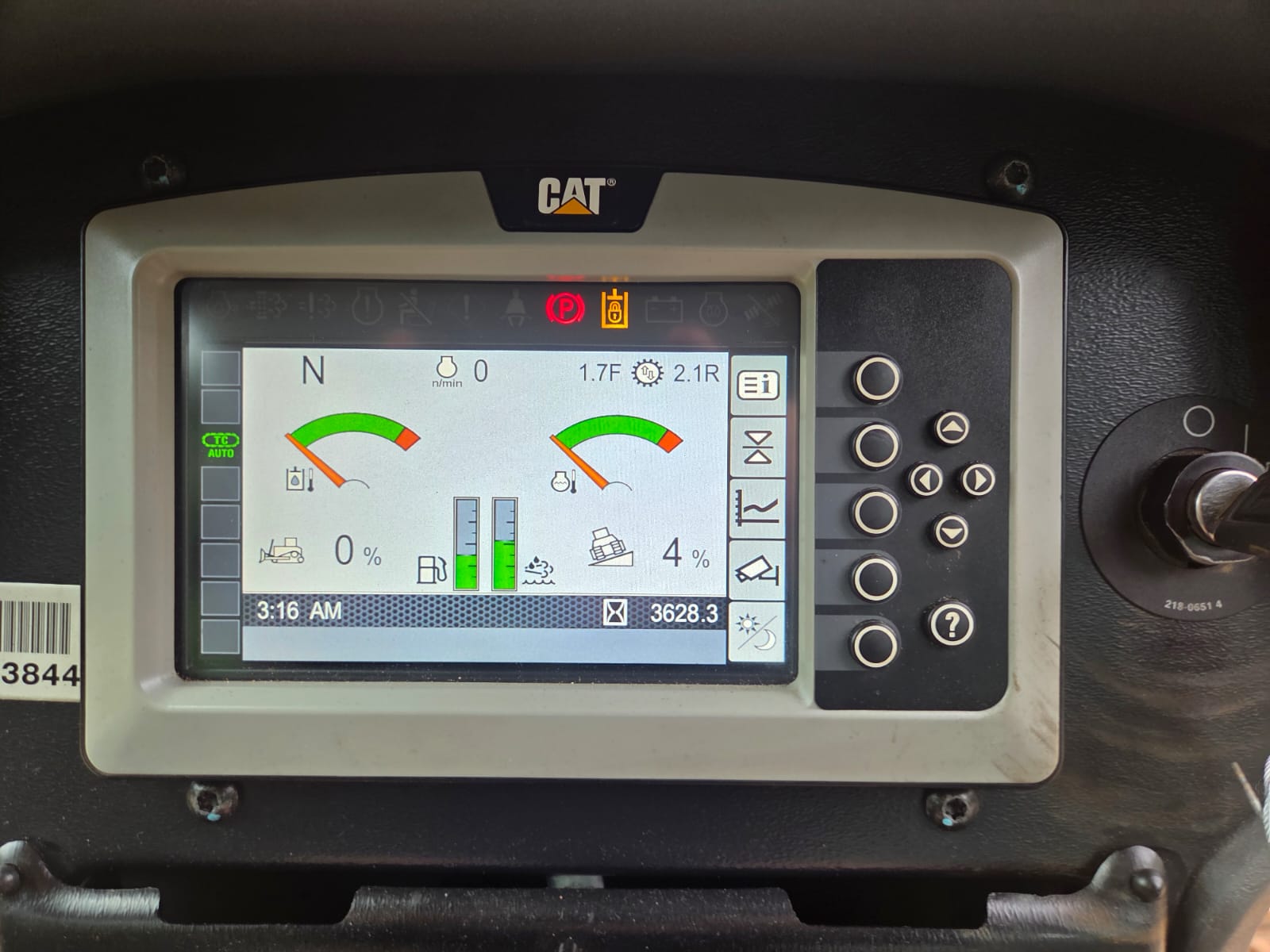 CAT D5K2 LGP WITH GPS - Red Bull Equipment